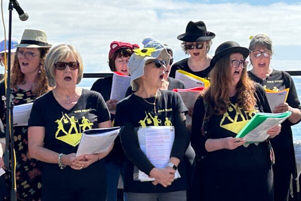 Sing Rock – Choir, Stevenage, Looe, Singing, Group, karaoke, Cornwall ...